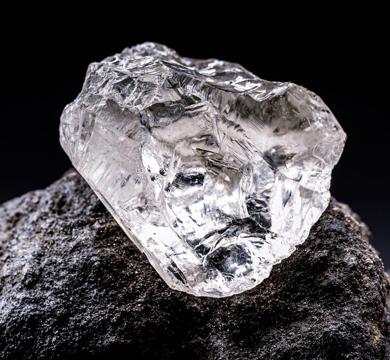 Lucara Unearths 692ct. Rough at Karowe – Kris Diamonds